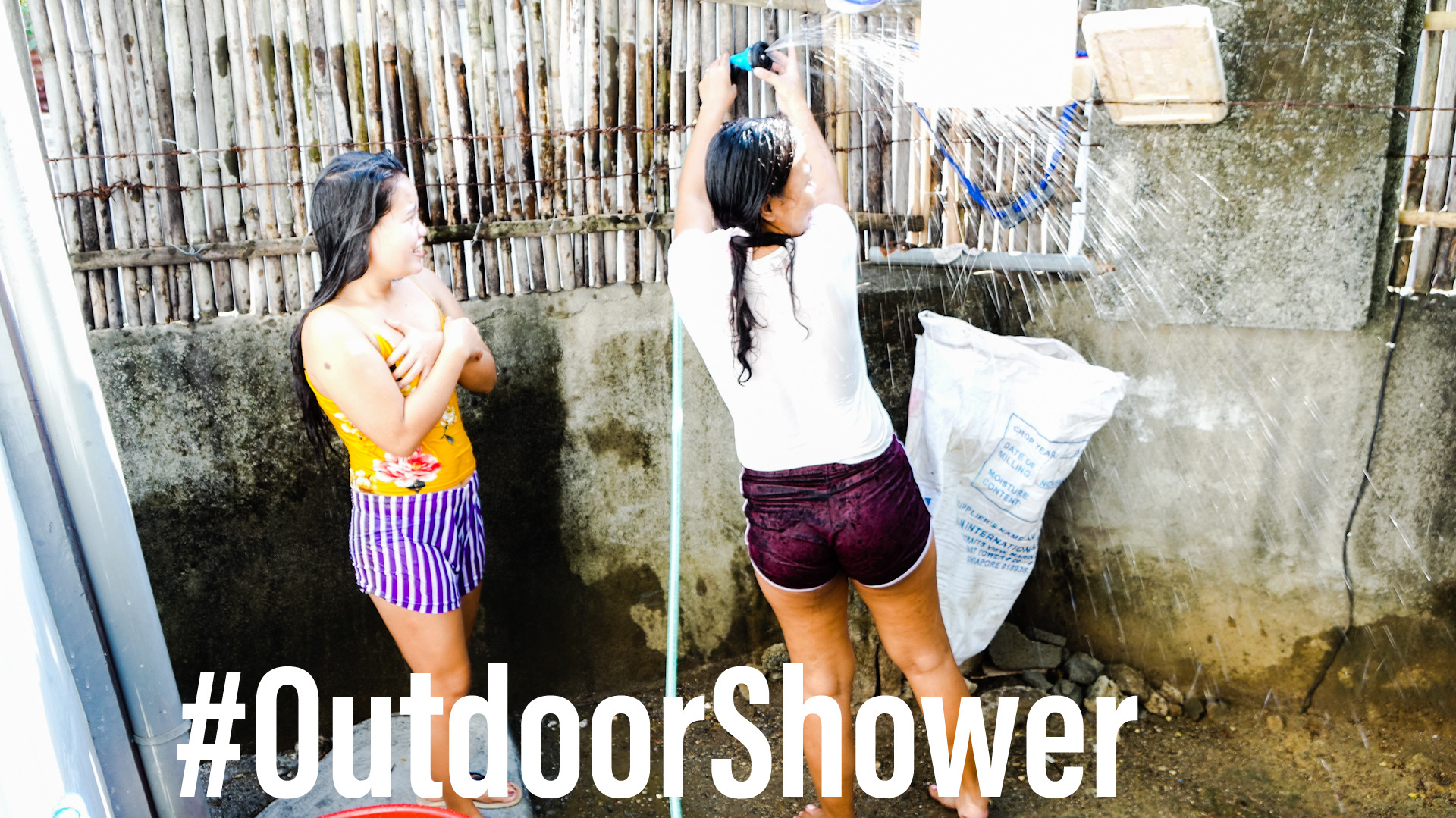 2 Filipinas Take Outdoor Shower in My Back Yard!