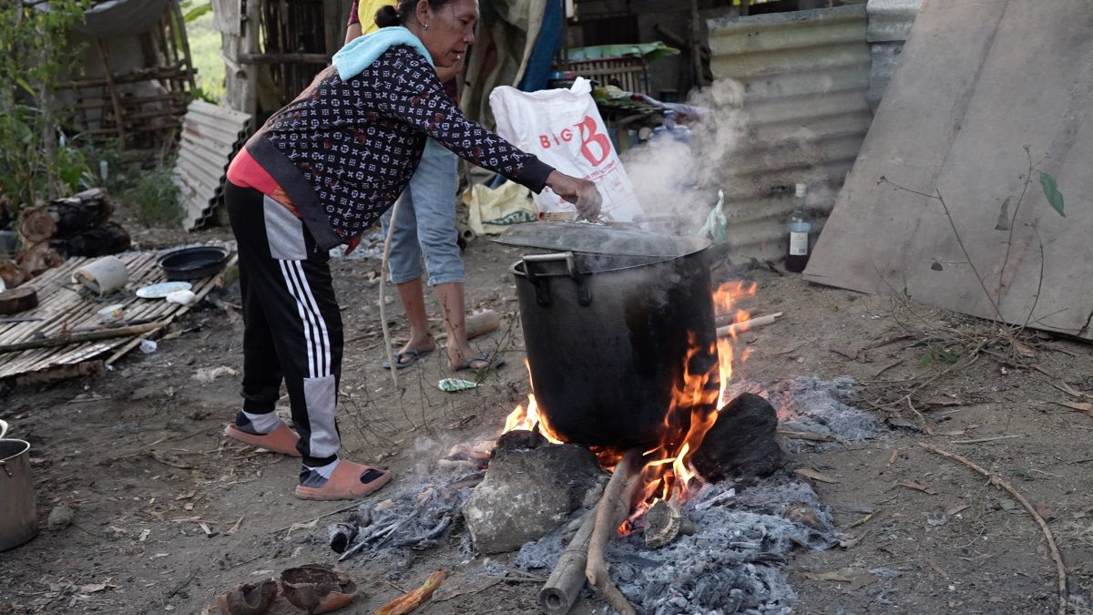 Philippines Village Fiesta, "Beauty Pageant", & Disco - Episode 3 ...