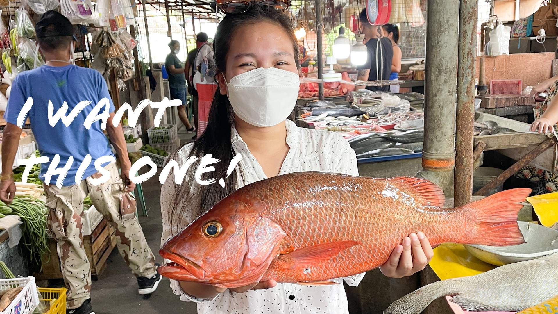 Fish Vendor SLICES AND DICES Six-Pound Red Snapper in 6 Minutes 41 ...